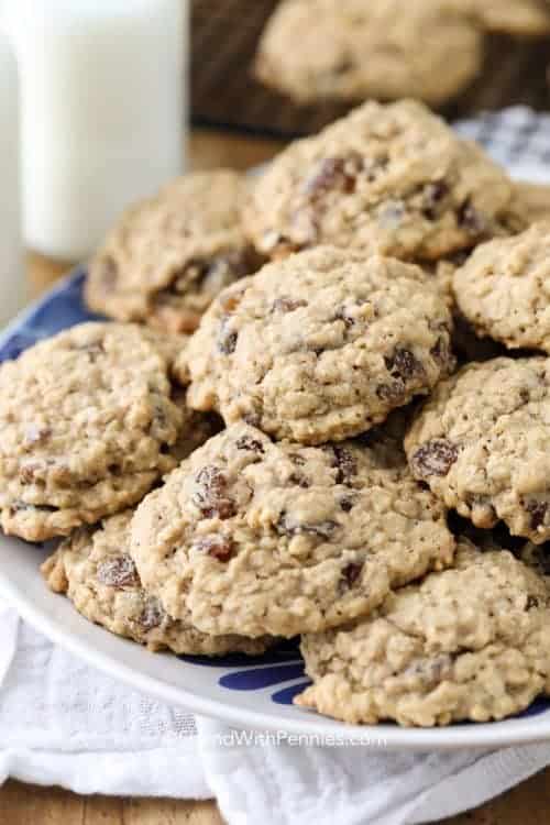 Oatmeal Raisin Cookies