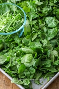 How to Substitute Fresh Spinach for Frozen