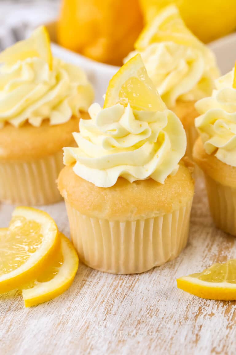 Fresh Lemon Buttercream Frosting