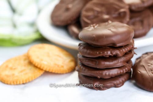 Ritz Cracker Thin Mints {No Bake} - Spend With Pennies