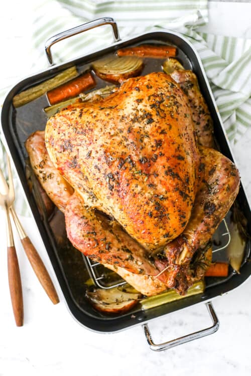 Easy Roast Turkey Recipe (Step by Step) - Spend With Pennies