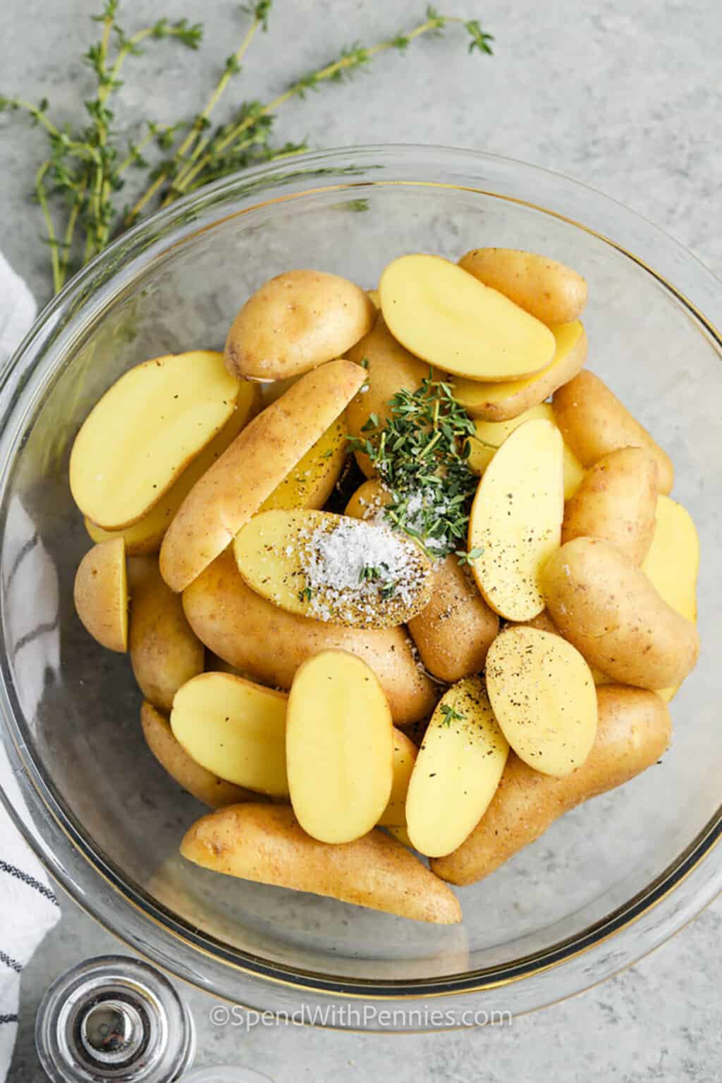 Crispy Baked Fingerling Potatoes