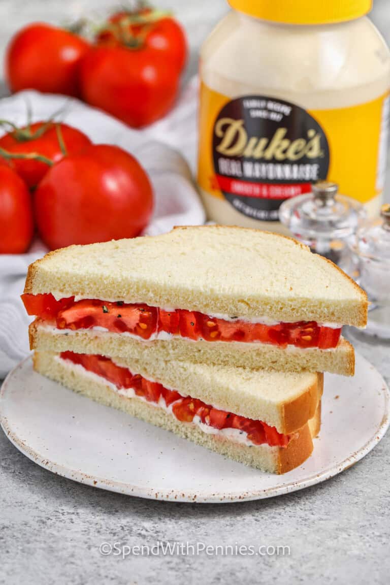 Classic Tomato Sandwich