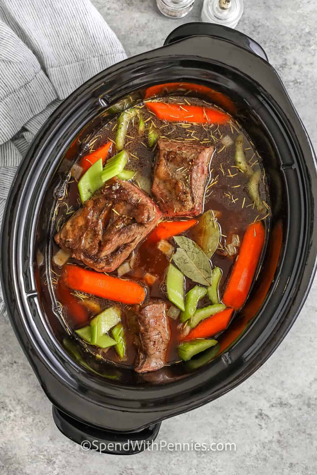 Slow Cooker Short Ribs